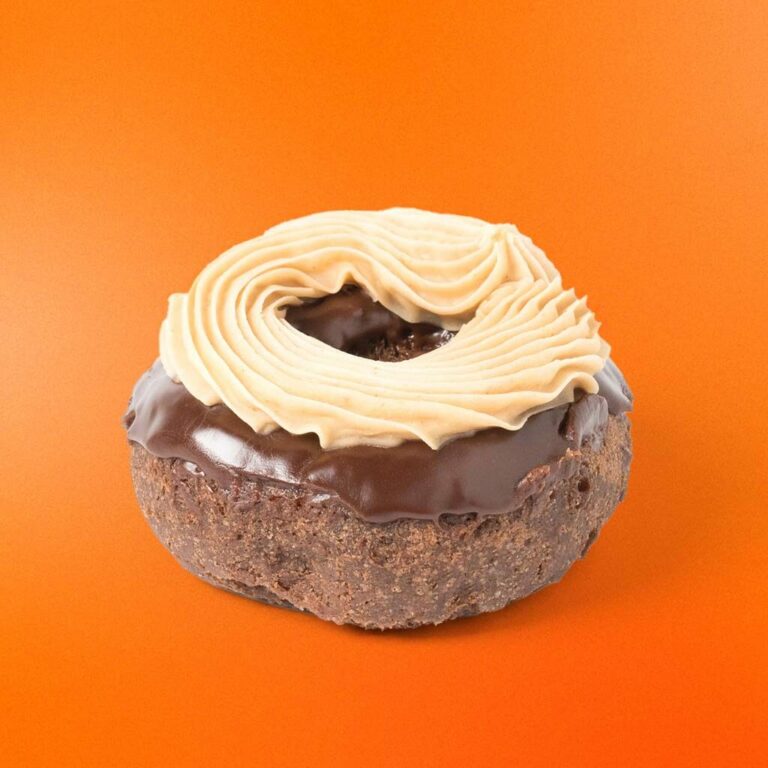 Donut Gallery - Sandy's Donuts